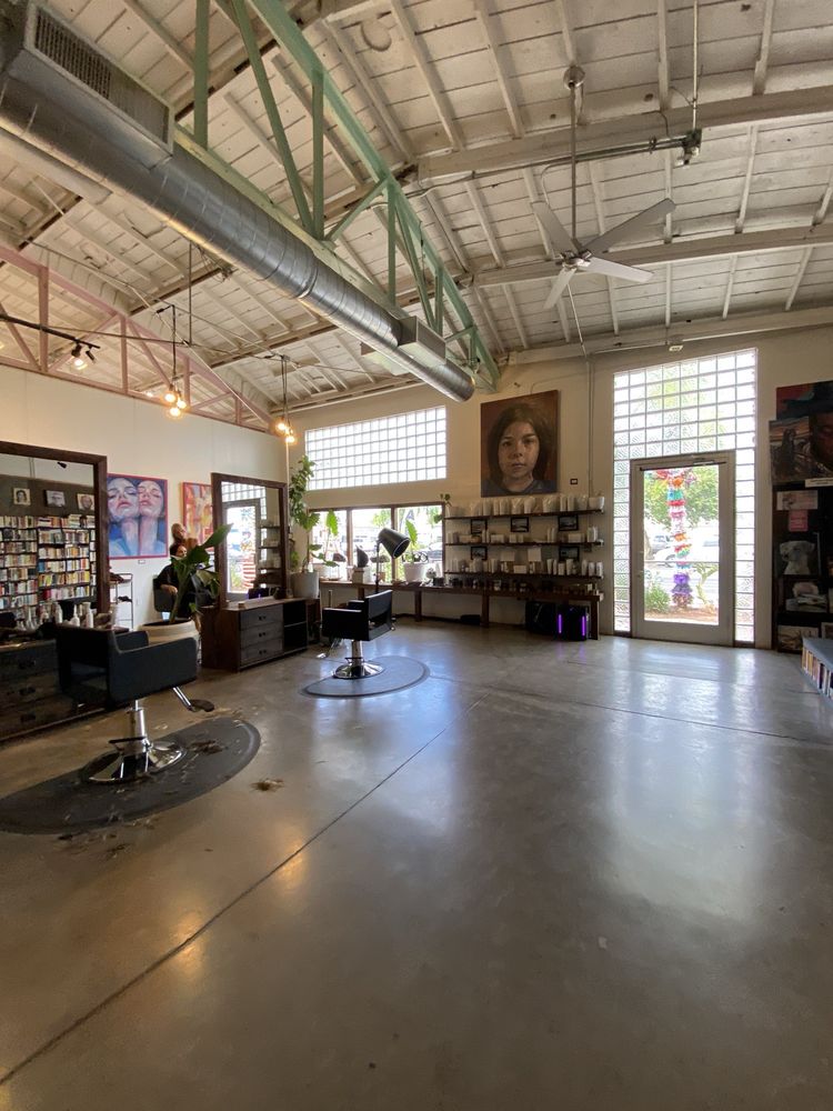 ABLOOM SALON - Updated December 2025 - 24 Photos & 36 Reviews - 1301 ...