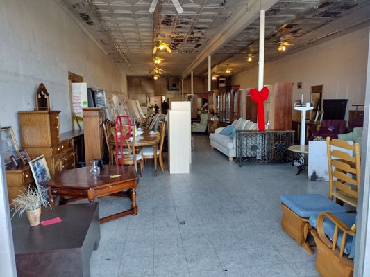 CLOTHES IN THE ATTIC THRIFT STORE - Updated December 2025 - 15 E ...