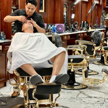 FAMOUS FADEZ - Updated December 2025 - 13 Photos - 618 E Golf Rd ...