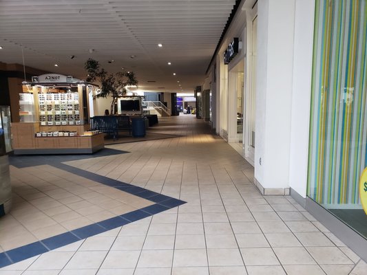ARNOT MALL - Updated February 2026 - 55 Photos & 19 Reviews - 3300 ...