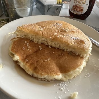 FLIPS PANCAKE HOUSE - Updated June 2025 - 76 Photos & 92 Reviews - 4100 ...