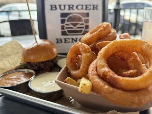 BURGER BENCH - Updated December 2025 - 191 Photos & 120 Reviews - 230 ...