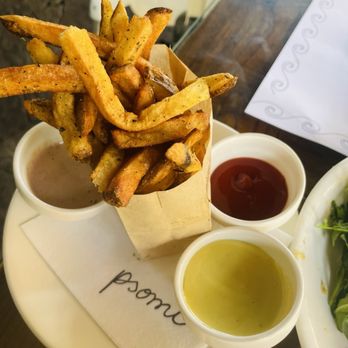 PSOMI - Updated January 2025 - 1606 Photos & 695 Reviews - 701 N Howard ...