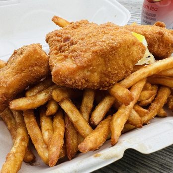 RIGHT SIDE OF THE BOAT FISH AND CHIPS - Updated December 2025 - 31 ...