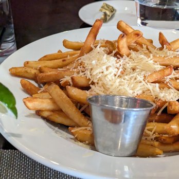 UPTOWN GRILL - Updated August 2025 - 289 Photos & 459 Reviews - 601 1st ...