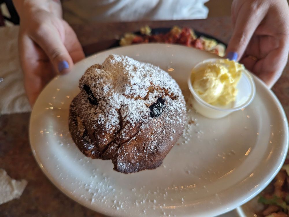 HUCKLEBERRY’S - 83 Photos & 50 Reviews - 9647 Micron Ave, Sacramento ...