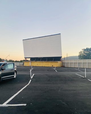 SUNSET DRIVE-IN THEATER - 109 Photos & 250 Reviews - 255 Elks Ln, San ...
