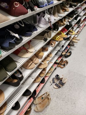 ROSS DRESS FOR LESS - 16 Photos & 10 Reviews - Department Stores - 655 ...