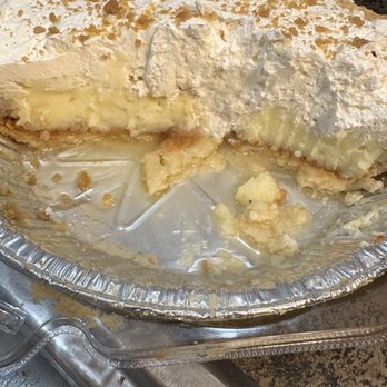 CARRIAGE CROSSING RESTAURANT AND BAKERY - Updated May 2025 - 189 Photos ...