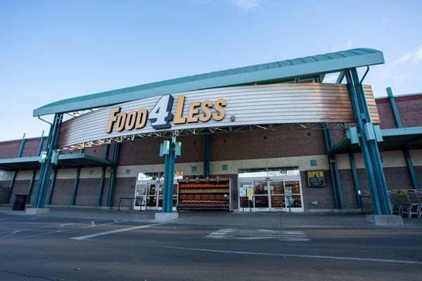 FOOD 4 LESS - Updated December 2025 - 47 Photos & 44 Reviews - 451 ...