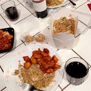 KING’S ASIAN CUISINE AND SUSHI BAR AND LOUNGE - 252 Photos & 251 ...