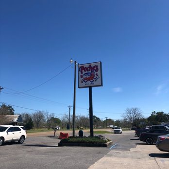 POCHE’S MARKET AND RESTAURANT - Updated February 2025 - 307 Photos ...