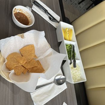 MR. MENUDO - Updated November 2024 - 80 Photos & 106 Reviews - 12215 ...