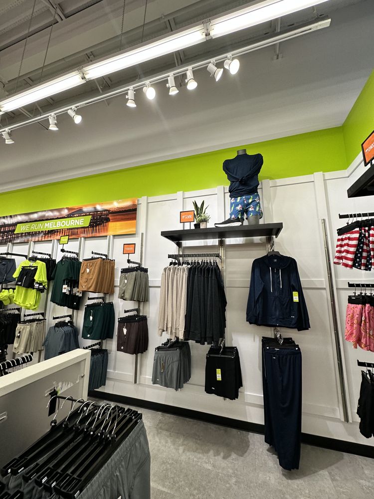 FIT2RUN, THE RUNNER’S SUPERSTORE - Updated July 2025 - 1700 W. New ...