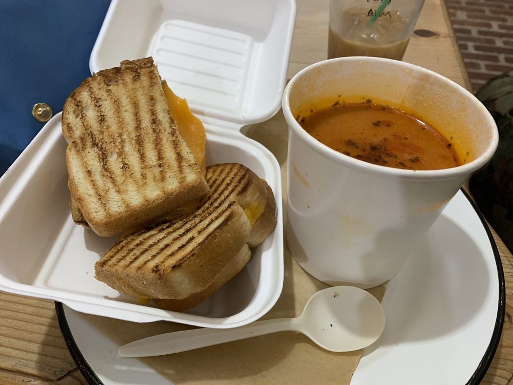 BOTANIC CAFE-DELICATESSEN - 36 Photos & 16 Reviews - 22720 Duke St ...