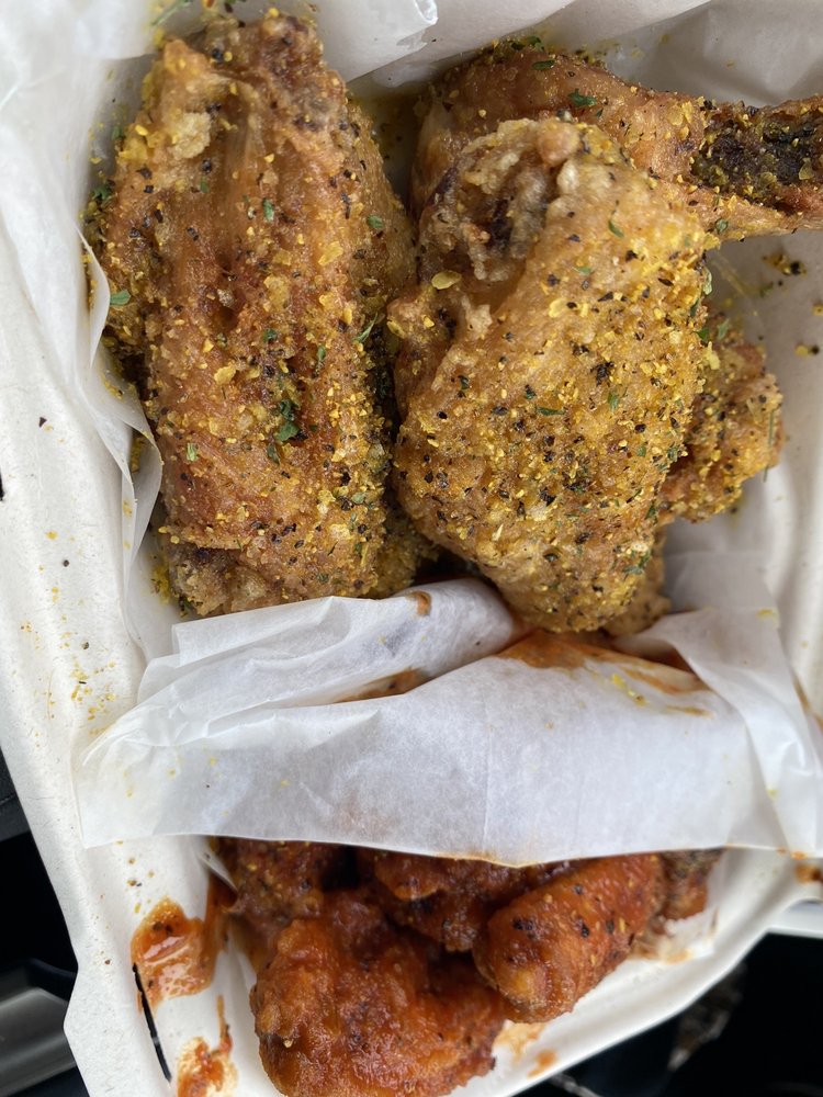 WINGS 2 GO - Updated January 2026 - 249 Photos & 410 Reviews - 10925 ...