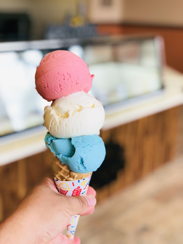 LA TRADICIONAL ICE CREAM SHOP - Updated May 2026 - 1131 W Main St ...