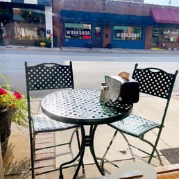 FITZ ON MAIN - Updated July 2025 - 101 Photos & 92 Reviews - 109 N Main ...