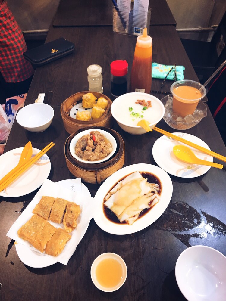 VICTOR’S KITCHEN - Updated August 2025 - 14 Photos - 133 New Bridge Rd ...