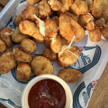 PAPA SURF BURGER BAR - Updated October 2024 - 75 Photos & 49 Reviews ...