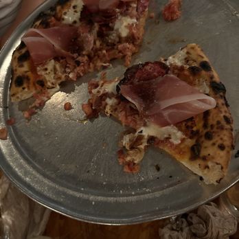 B SIDE PIZZA & WINE BAR - Updated August 2024 - 1044 Photos & 1346 ...