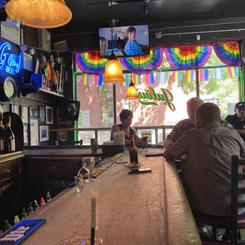 JULIUS’ - Updated December 2025 - 57 Photos & 133 Reviews - 159 W 10th ...