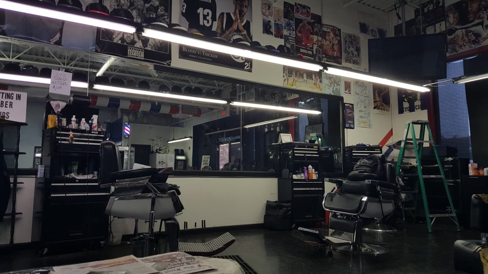 PRECISE BARBER LOUNGE - Updated September 2025 - 430 N Swift Rd ...