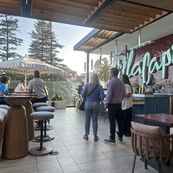 DIVE - Updated November 2025 - 113 Photos & 66 Reviews - 1417 Orange ...