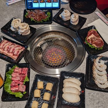 TOMAHAWK BBQ STEAKHOUSE - Updated April 2025 - 450 Photos & 51 Reviews ...