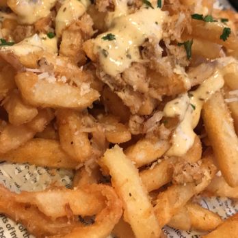 IRON BAR - Updated March 2025 - 103 Photos & 271 Reviews - 5 South St ...