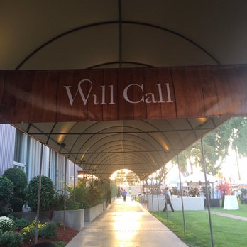 NOS EVENTS - Updated March 2025 - 570 Photos & 120 Reviews - 689 S E St ...