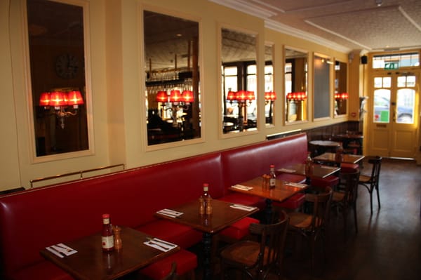 THE SYDNEY ARMS - Updated March 2025 - 19 Photos - 70 Sydney Street ...