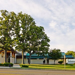 GREENBELT BRANCH LIBRARY - Updated December 2025 - 16 Photos & 16 ...