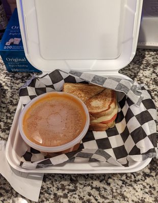 TAPS ON 2ND TAVERN & GRILL - Updated December 2024 - 11 Photos & 18 ...