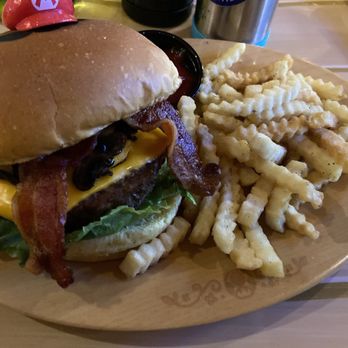 TOADSTOOL CAFE - Updated July 2024 - 3257 Photos & 727 Reviews - 100 ...