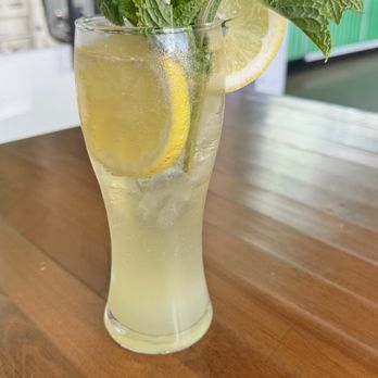 MONSTER PHO - Updated May 2025 - 1418 Photos & 1373 Reviews - 360 40th ...