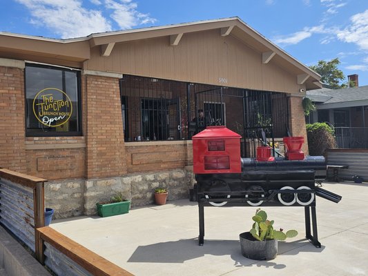 THE JUNCTION BRUNCH HOUSE - 41 Photos & 33 Reviews - 3001 Pershing Dr ...