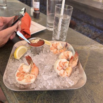 FRESH SALT - Updated July 2025 - 444 Photos & 417 Reviews - 2 Bridge St ...