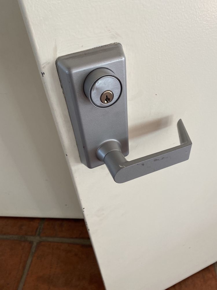 SNAP LOCKSMITH - Updated June 2025 - 197 Photos & 75 Reviews - 8321 ...