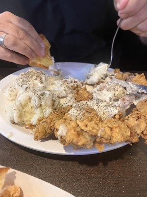 DAVY CROCKETT GRILL - Updated October 2024 - 47 Photos & 51 Reviews ...