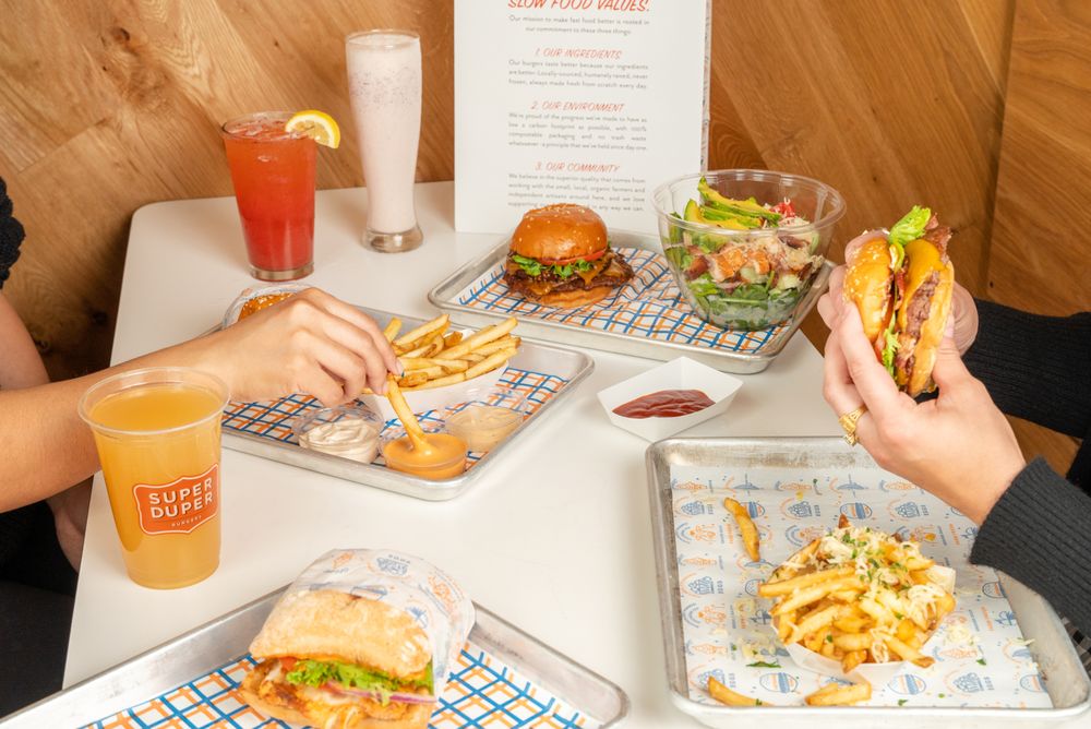 SUPER DUPER BURGERS - Updated November 2025 - 195 Photos & 121 Reviews ...