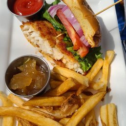 FRIGATE’S WATERFRONT BAR AND GRILL - Updated July 2025 - 527 Photos ...