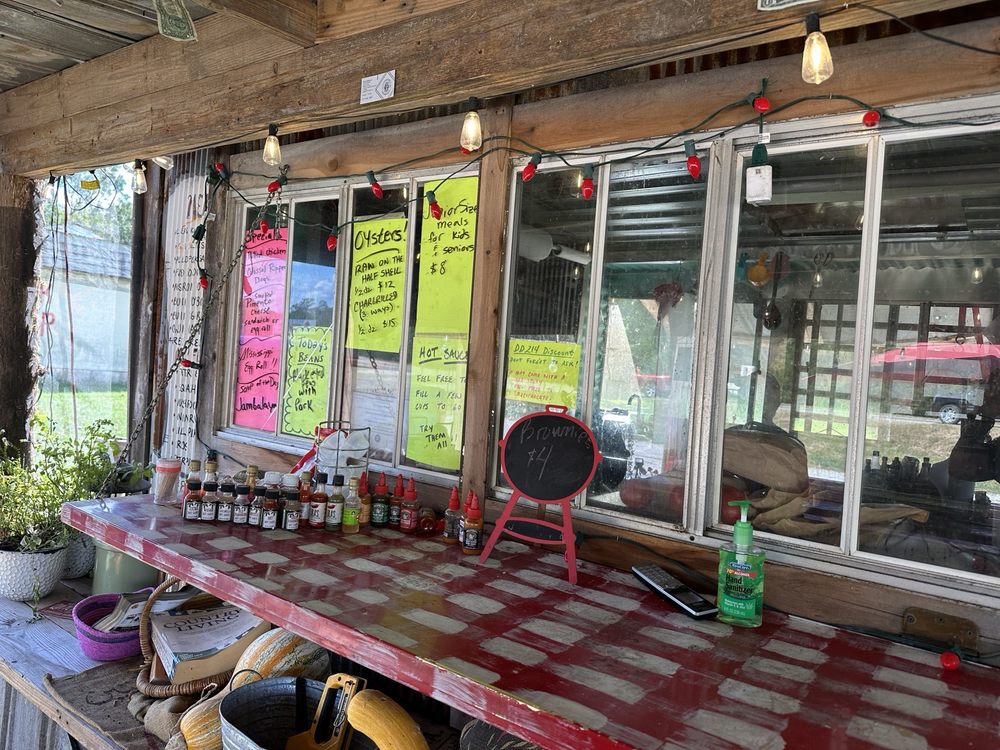 THE GYPSY WILLOW - Updated August 2025 - 417 US-167, Cave City ...