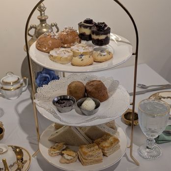 HIGH TEA - Updated January 2026 - 106 Photos & 41 Reviews - 1522 Wealthy St SE, Grand Rapids ...