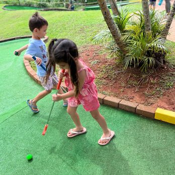 BAY VIEW MINI-PUTT & ZIPLINE - Updated July 2024 - 282 Photos & 221 ...