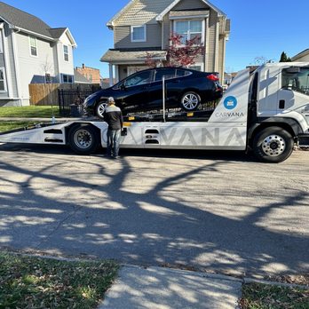 CARVANA DETROIT - 35 Photos & 96 Reviews - 26890 Adell Center Dr, Novi ...