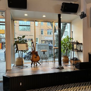 AMBEE COFFEE CO. - Updated April 2025 - 304 Photos & 172 Reviews - 37 W ...