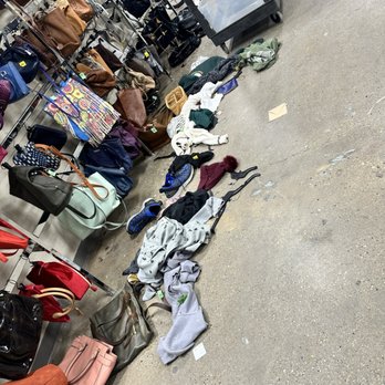 GOODWILL STORE & DONATION CENTER - Updated November 2025 - 67 Photos ...