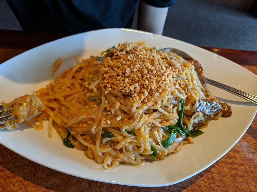 BUSARA THAI CUISINE - Updated August 2024 - 102 Photos & 237 Reviews ...