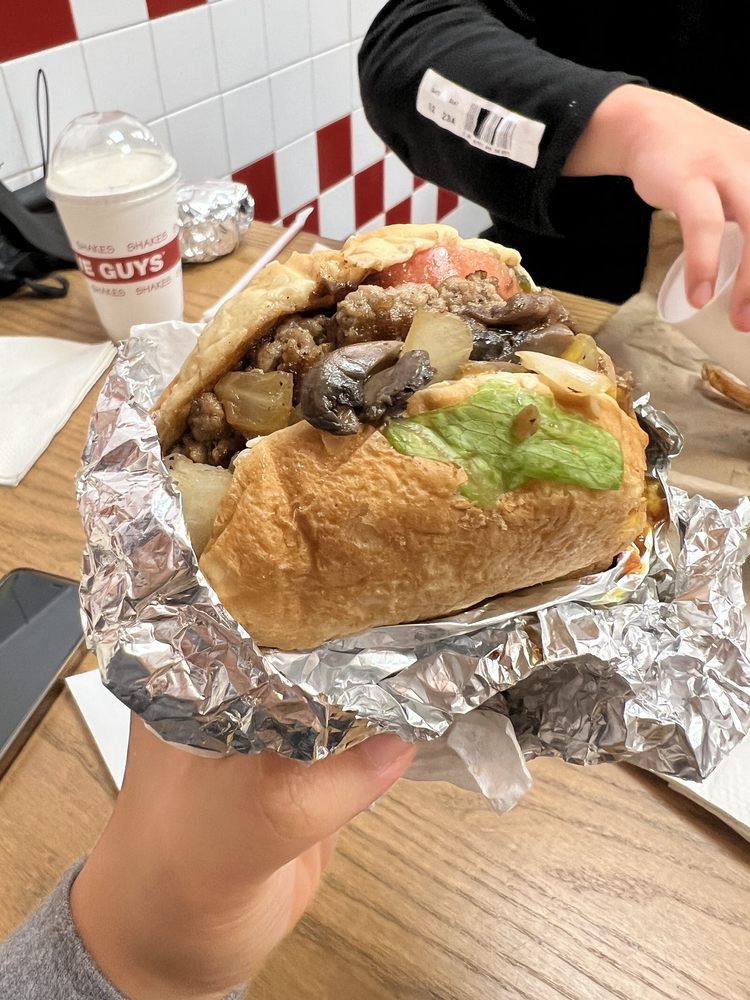FIVE GUYS - 31 Photos & 29 Reviews - 1008 6th Ave, New York, New York ...